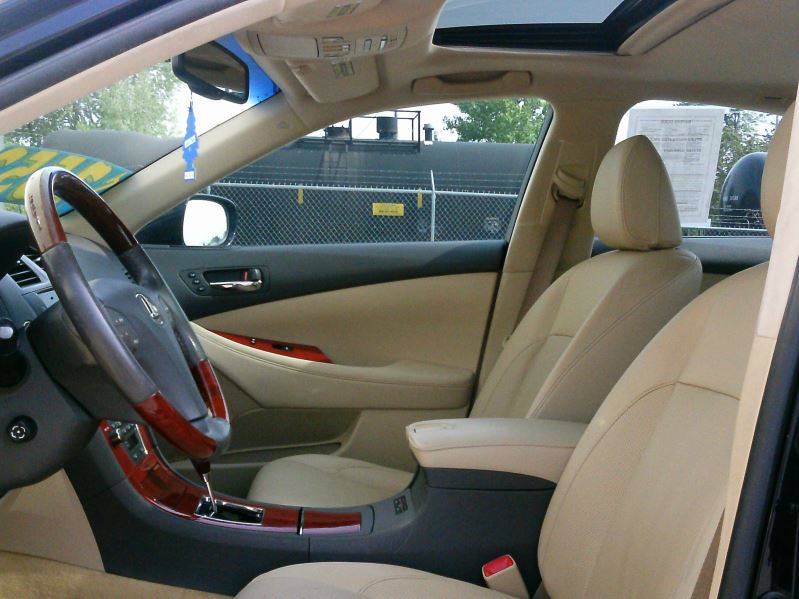 2008 Blue Lexus ES350