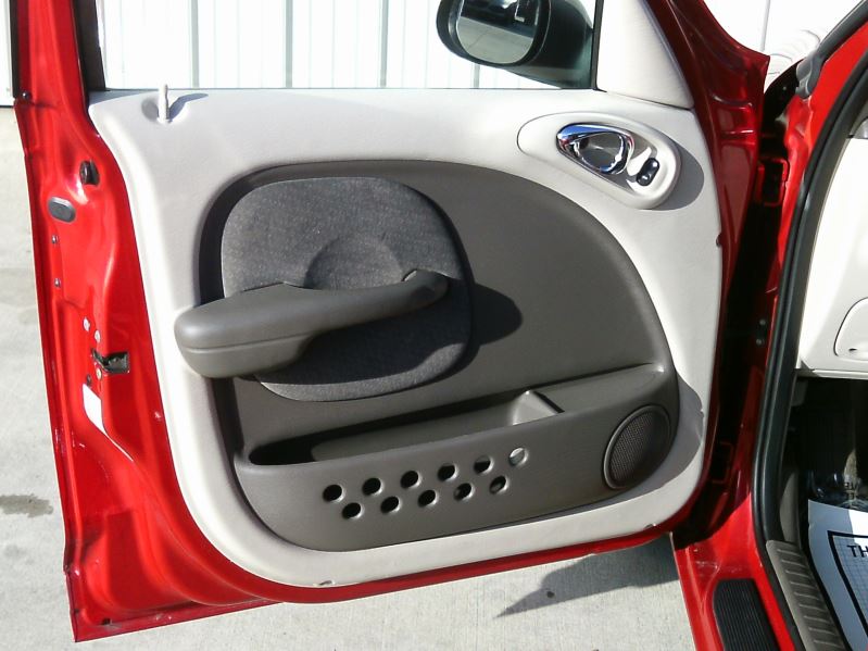 2005 Red Chrysler PT Cruiser